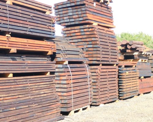 MW Nice Fencing Bury St Edmunds - Timber Merchants